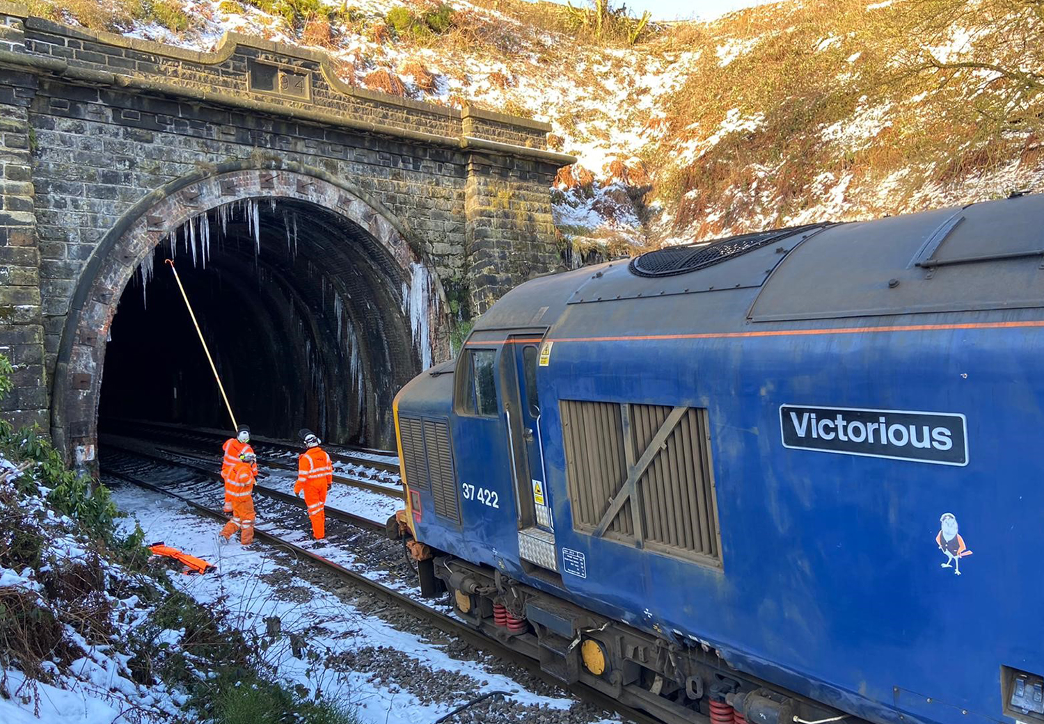 FROZEN Network Rail teams tackle ice across West Yorkshire to keep ...