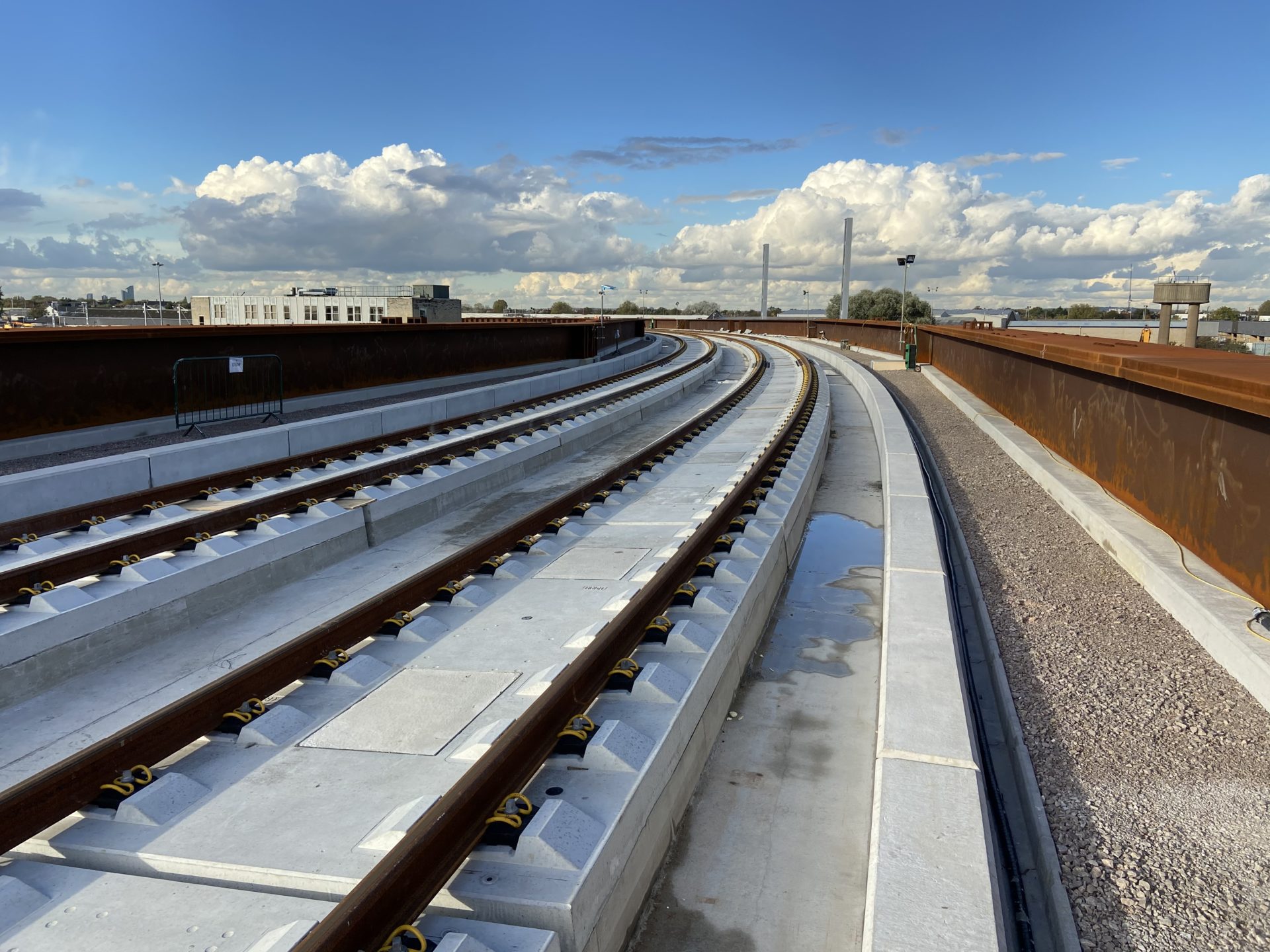 Track system design & construction for Barking Riverside extension ...