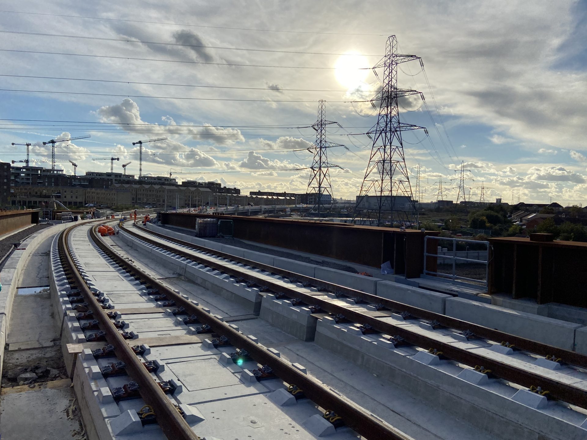 Track system design & construction for Barking Riverside extension ...
