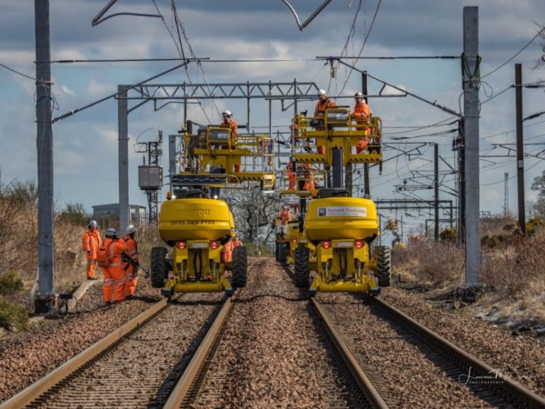 Professional Engineering Institutions: The PWI - Rail Engineer