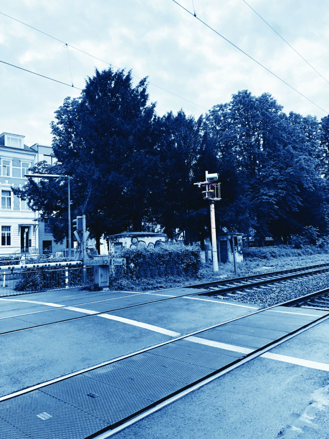 Another candidate for safer level crossings? - Rail Engineer