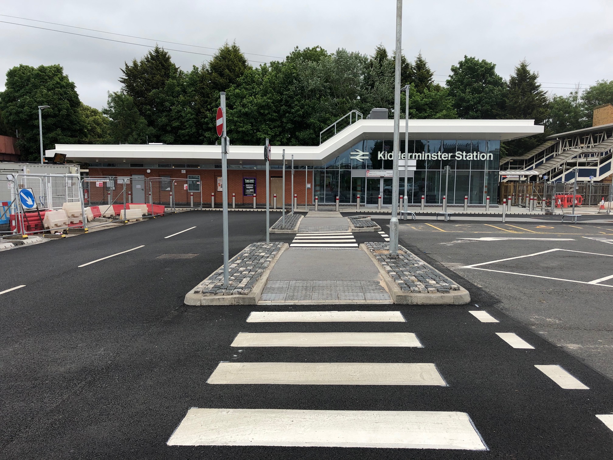 Upgraded Kidderminster station open for passengers - Rail Engineer