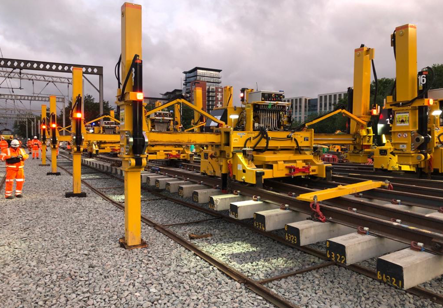 Network Rail to deliver 520 projects over August bank holiday - Rail ...