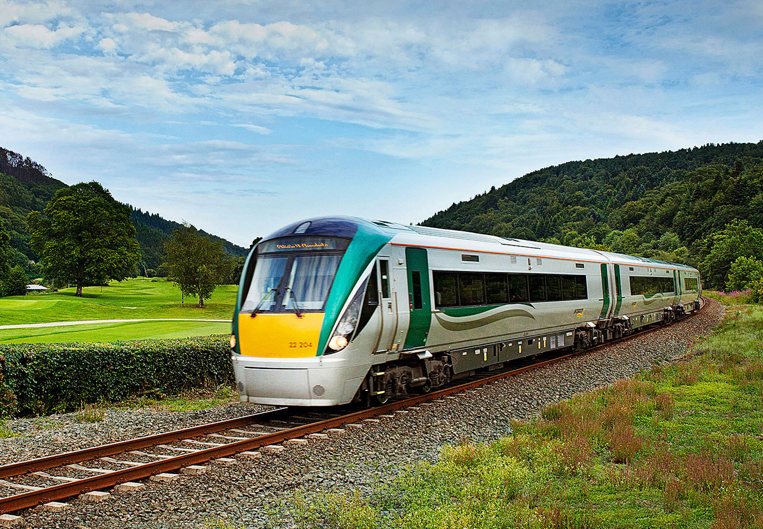 Iarnród Éireann Irish Rail orders 41 hybrid-ready MTU power packs from ...