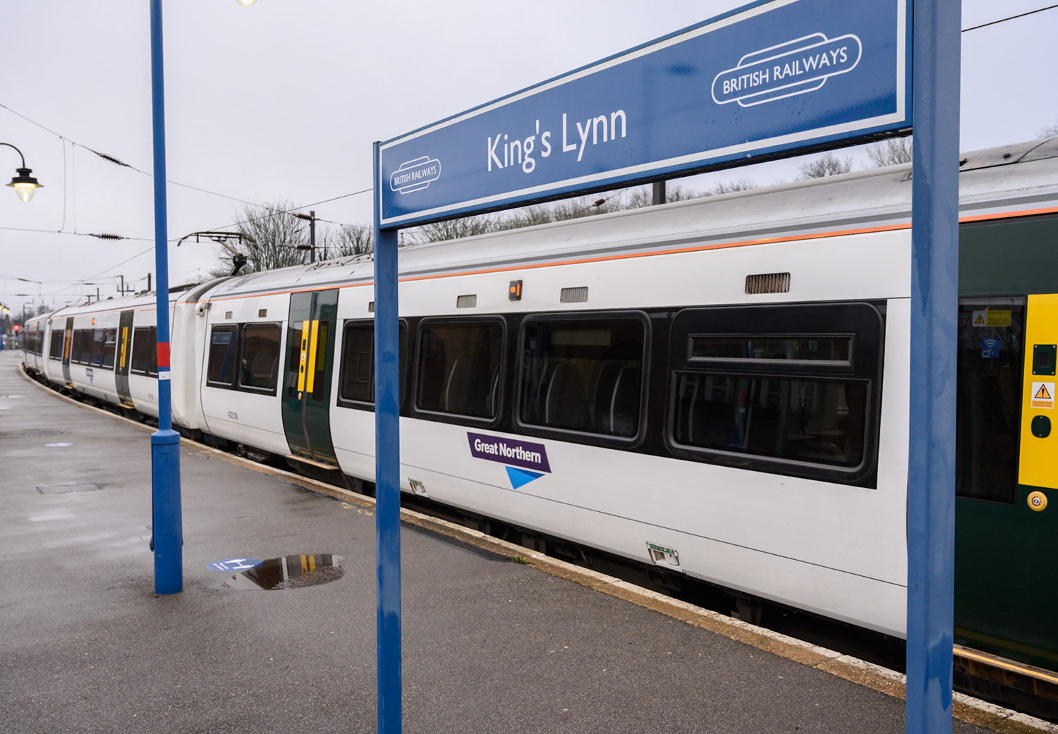 Longer trains double space for passengers on Great Northern Fen Line ...