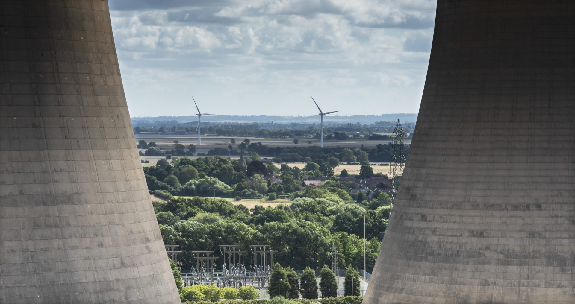 GB Railfreight and Drax power station work together to keep the lights ...