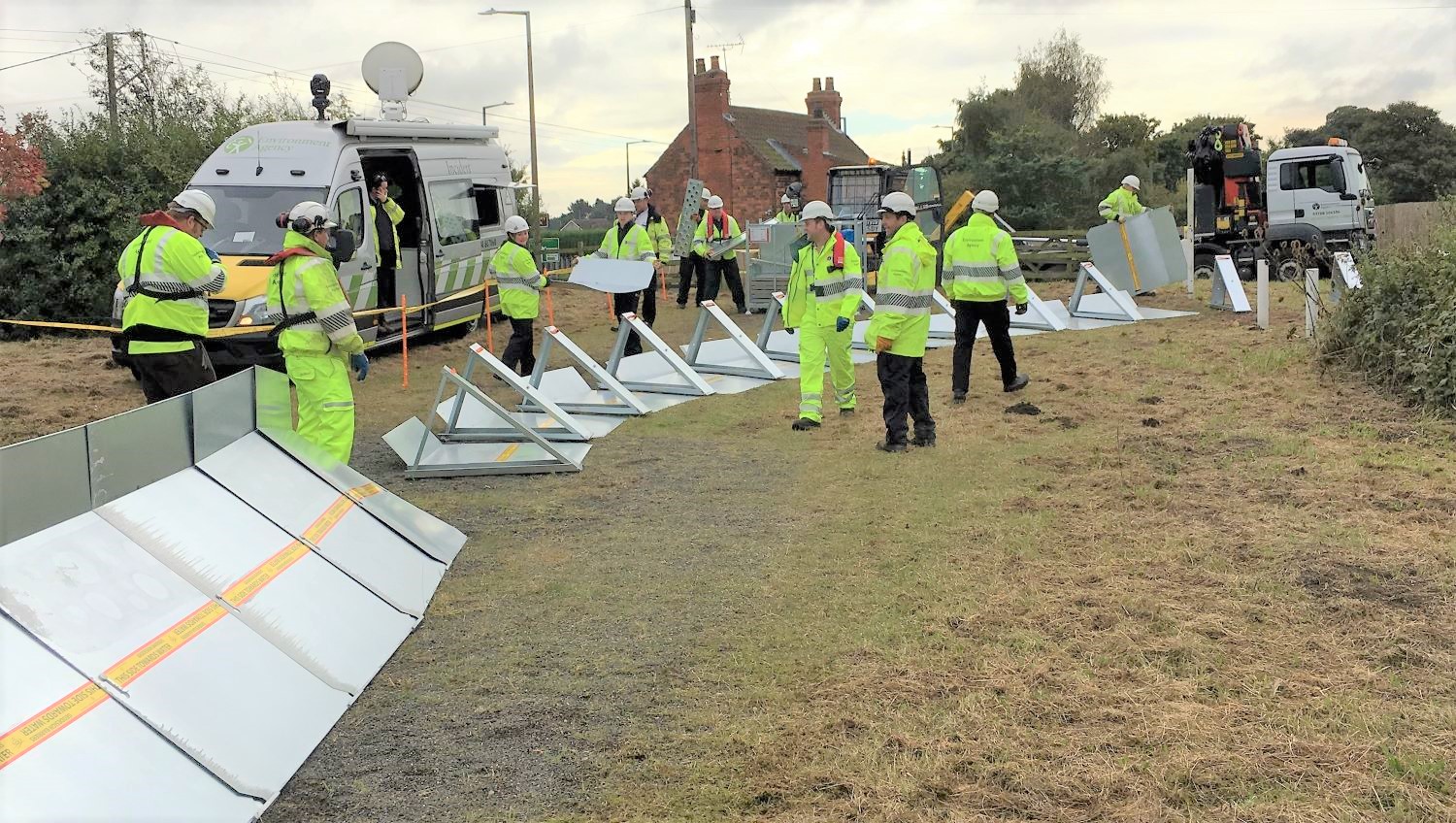Delivering the UK's temporary flood defences - Rail Engineer