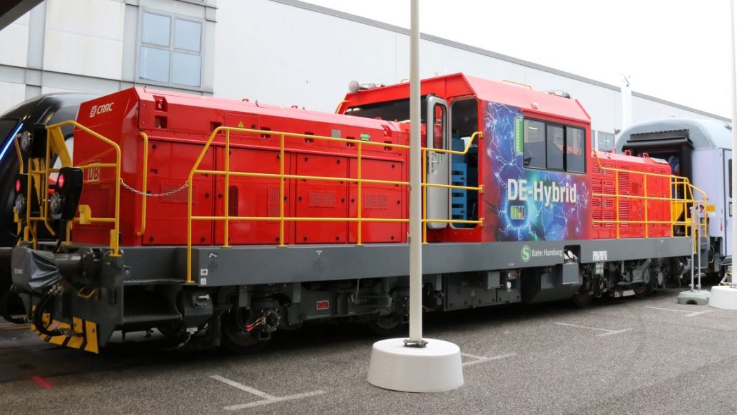 Locos go bi- and tri-mode! - Rail Engineer